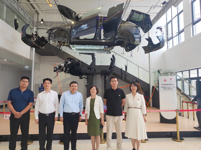 上海电力绿色能源有限公司与计算机学院开展交流